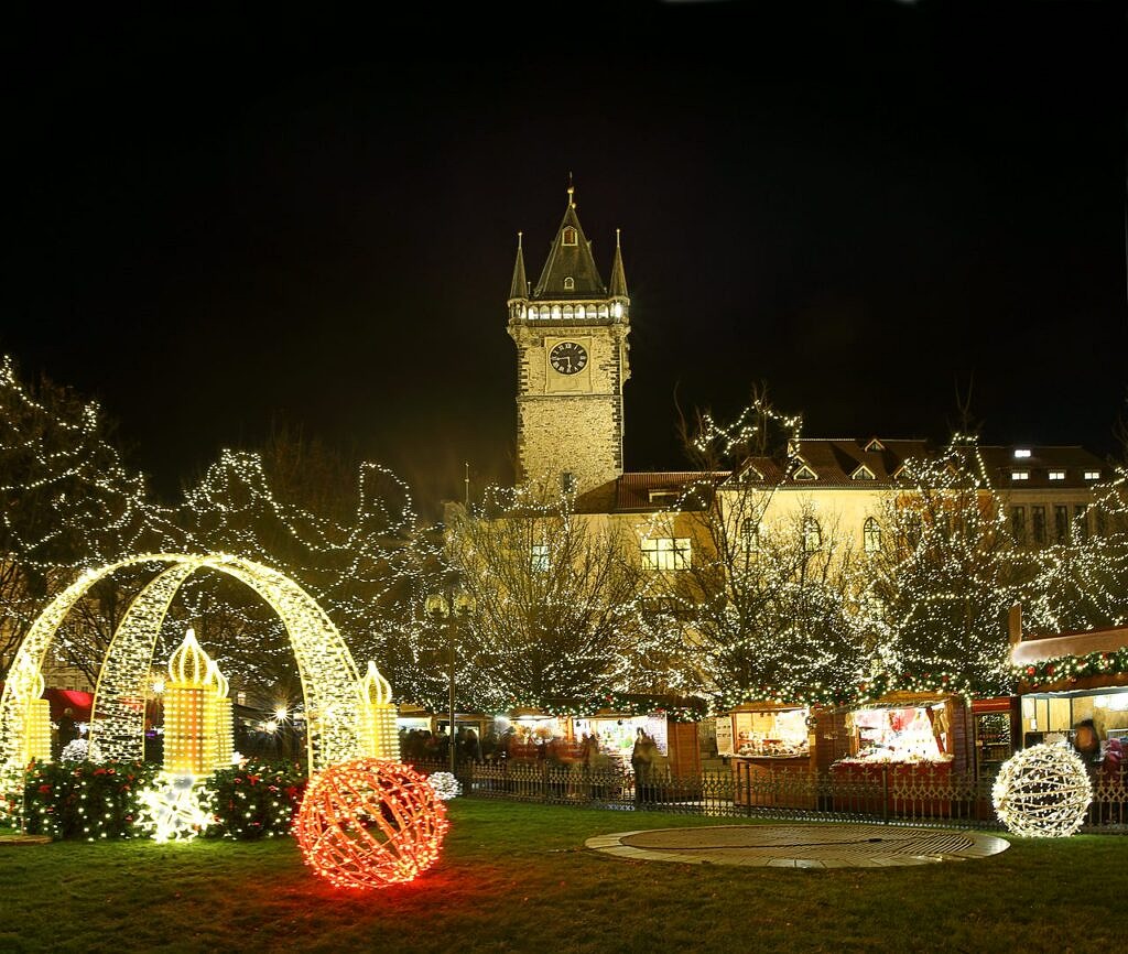 Reistip | Bezoek de sfeervolle kerstmarkten van Praag - Christmaholic.nl