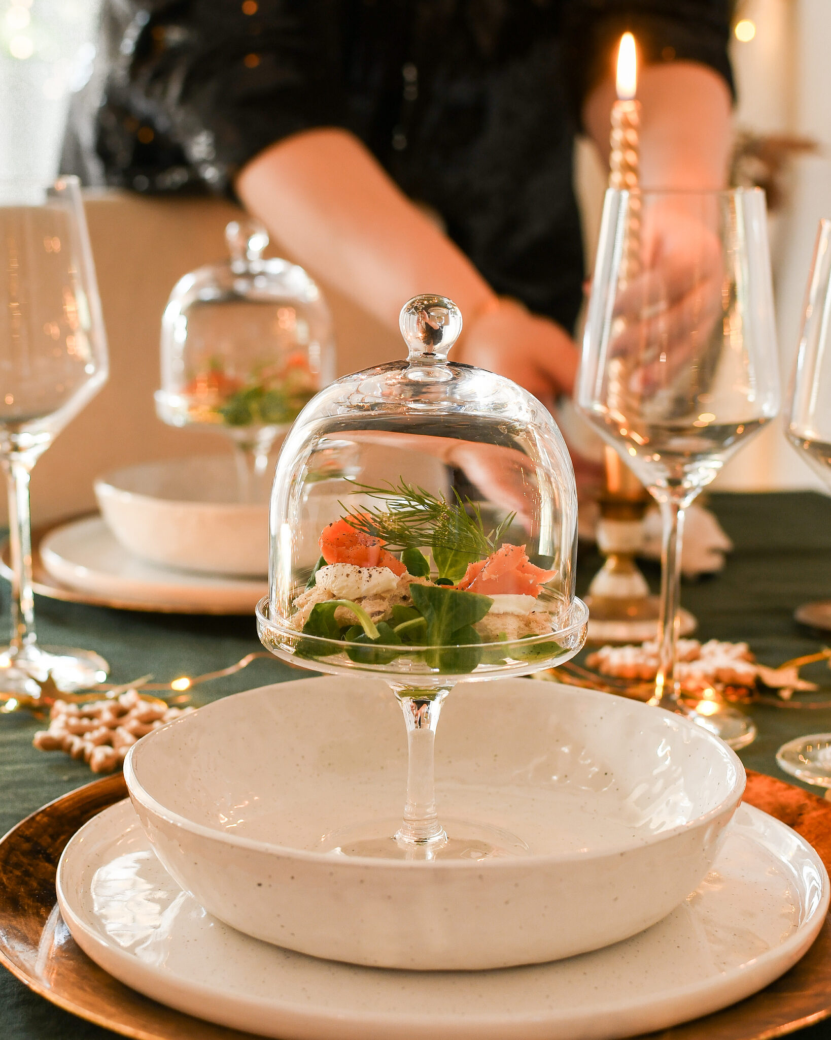Kerstdiner | gerechtje onder een klein stolpje - Christmaholic.nl
